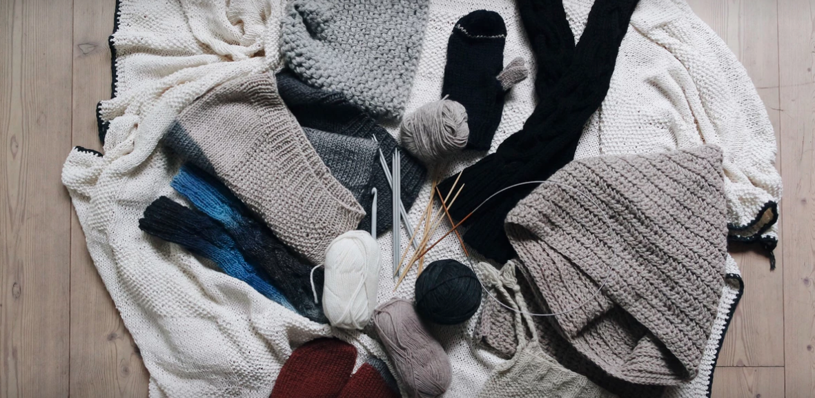 What to Wear on a Cold Pub Crawl | Vegas Pub Crawler